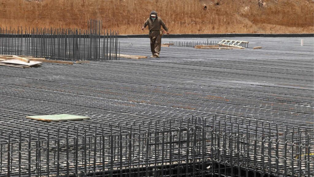 SABIC plans sale of steel unit Hadeed to PIF for $3.3b - WAYA